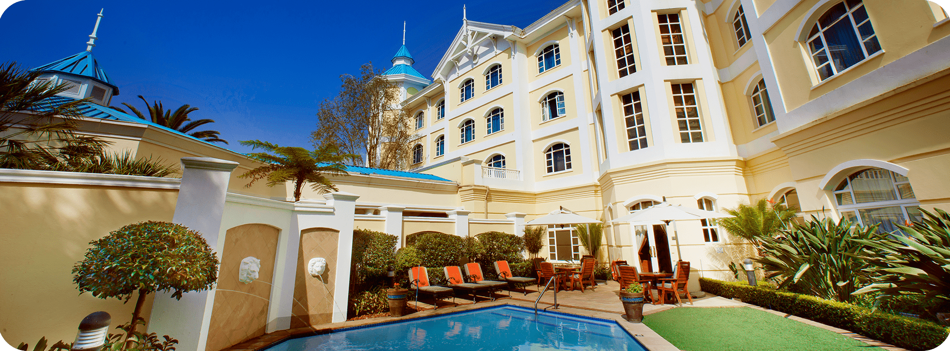 Billy G Buffet Restaurant : Dining at The Garden Route Hotel